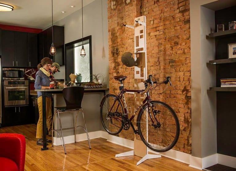 Garaj din lemn - variantă de depozitare pentru bicicleta ta » Stejar Masiv
